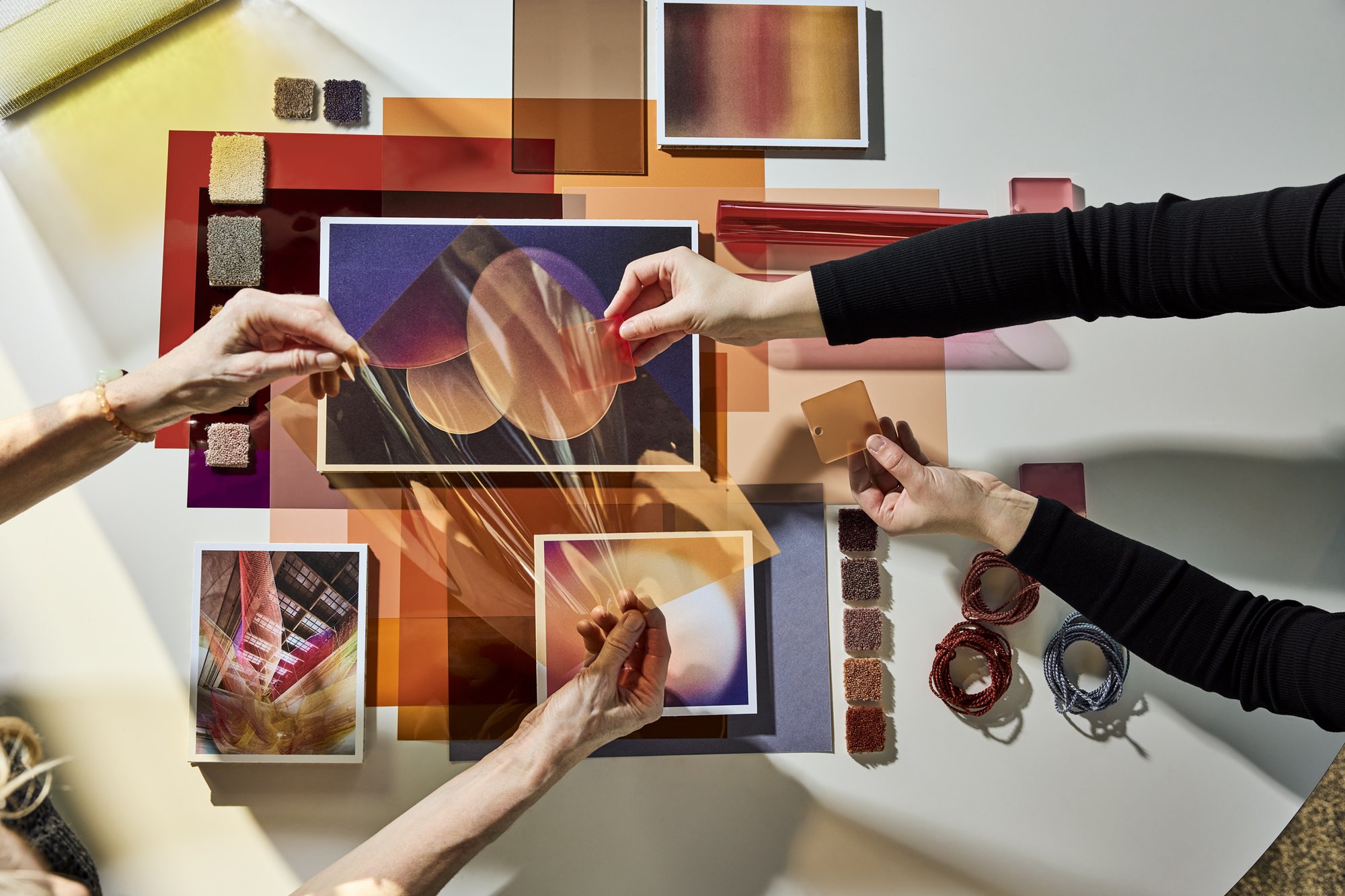 New Aspects #01: Colour Transparency