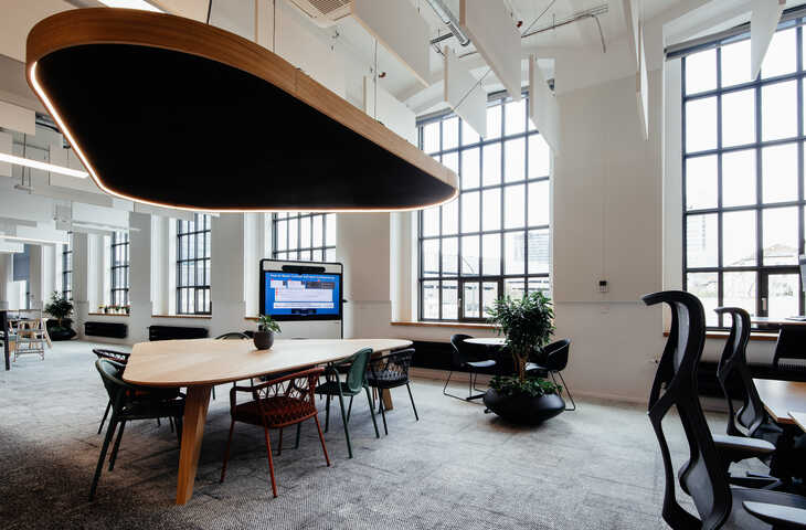 ReForm Transition: One carpet collection, six amazing office looks