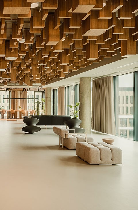 Echo Investment office: How to design a friendly place